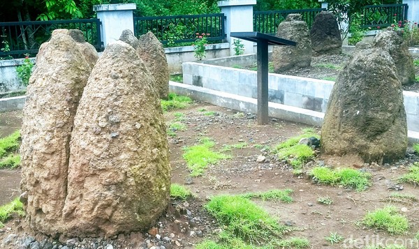 Foto: Situs Megalitikum Berusia Ribuan Tahun di Bondowoso
