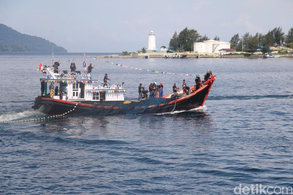 Foto: Serunya Festival Khanduri Laot di Sabang