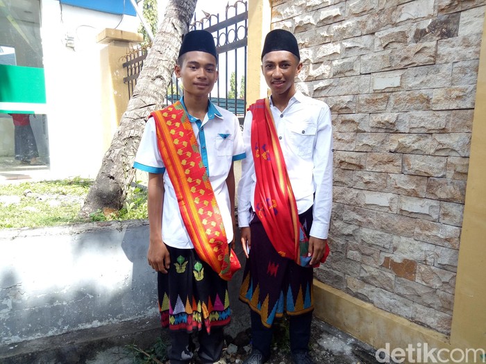 Foto: Rimpu Tembe , Busana Hijab Asli Indonesia dari Dompu