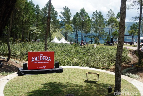 Foto: Kemping Mewah di Danau Toba, Mau Coba?