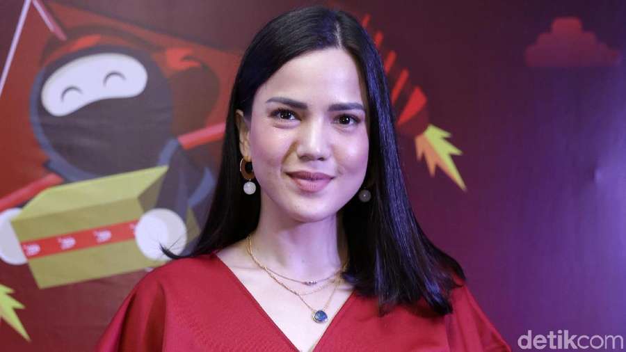 Kimberly Ryder, Irish Bella, Shandy Aulia hingga Megan Fox