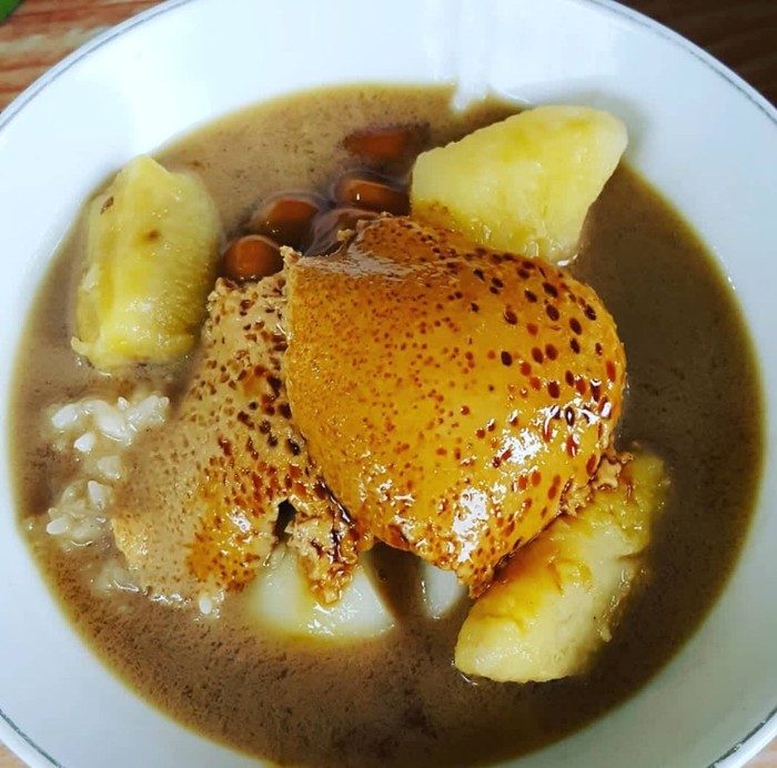 Kangen Bubur Kampiun? Bubur Komplet Ini Mantap Buat Sarapan