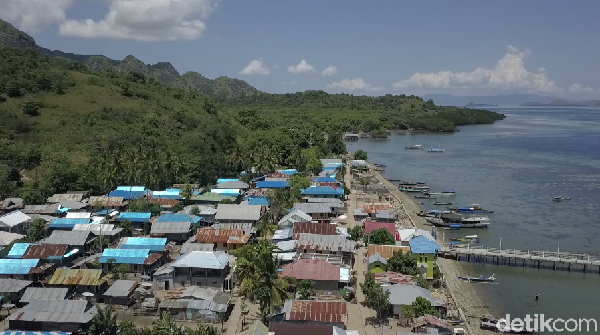 Foto Drone: Eksotis Nan Cantik, Pulau Rinca dari Ketinggian