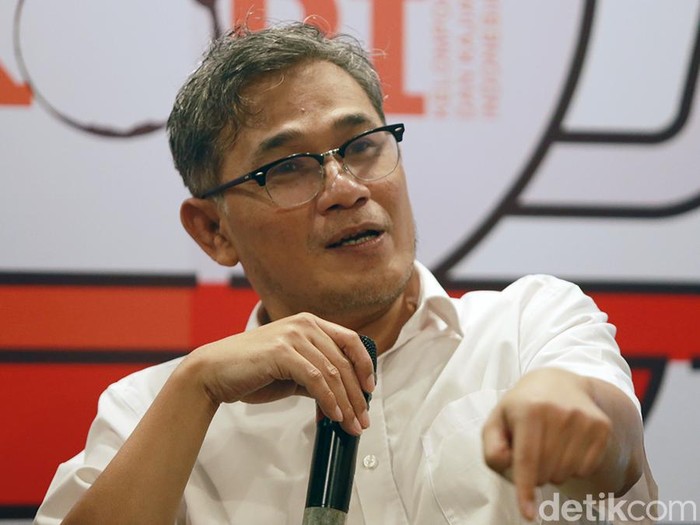 Lapang Dada Budiman Sudjatmiko Dipecat PDIP Lapang Dada Budiman Sudjatmiko Dipecat PDIP