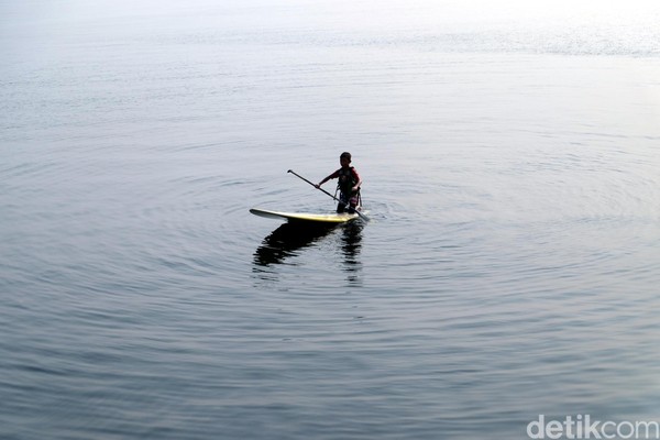 Foto: Bu Susi, Ada Tempat Main Paddle Board Nih di Purwakarta