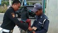 Viral 2 Sekuriti Palembang Sebar Paku di SPBU, Ini Cerita di Baliknya