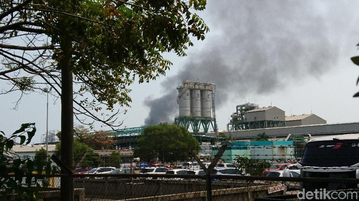 Kebocoran Gas Terjadi di Pabrik Kimia di Cilegon, Karyawan Berhamburan Kebocoran Gas Terjadi di Pabrik Kimia di Cilegon, Karyawan Berhamburan