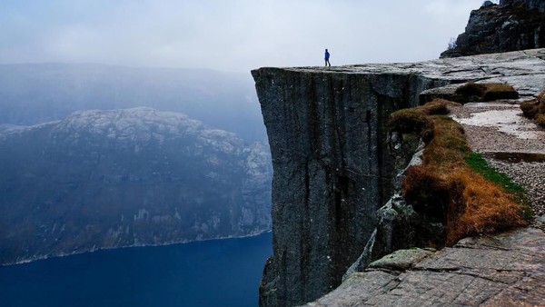 Foto: Rancangan Kolam Kaca di Tebing Ujung Dunia