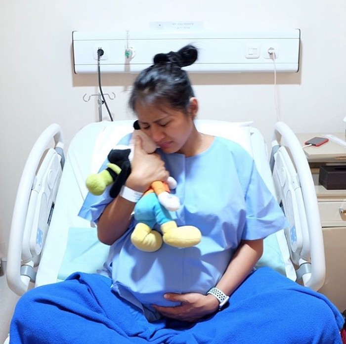 Kisah Sedih Jelly Jelo yang Lahiran Ditemani Boneka Goofy - Foto 3