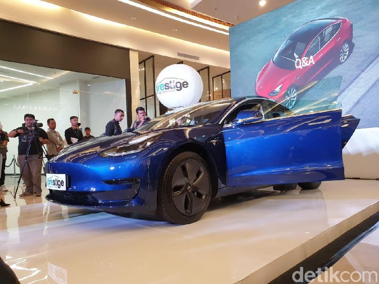 Tesla Paling Murah Diperkenalkan di Indonesia