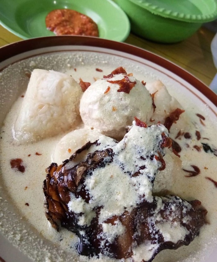 Ketupat Kandangan, Sarapan Khas Kalimantan Selatan yang Gurih Mantap