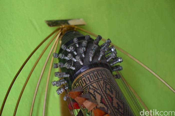 Mengenal Sasando Rote dari Budayawan Lokal