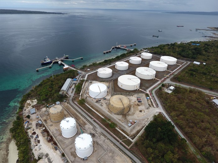 Melihat Terminal Transit BBM Pertamina di Sulawesi Tenggara Melihat Terminal Transit BBM Pertamina di Sulawesi Tenggara