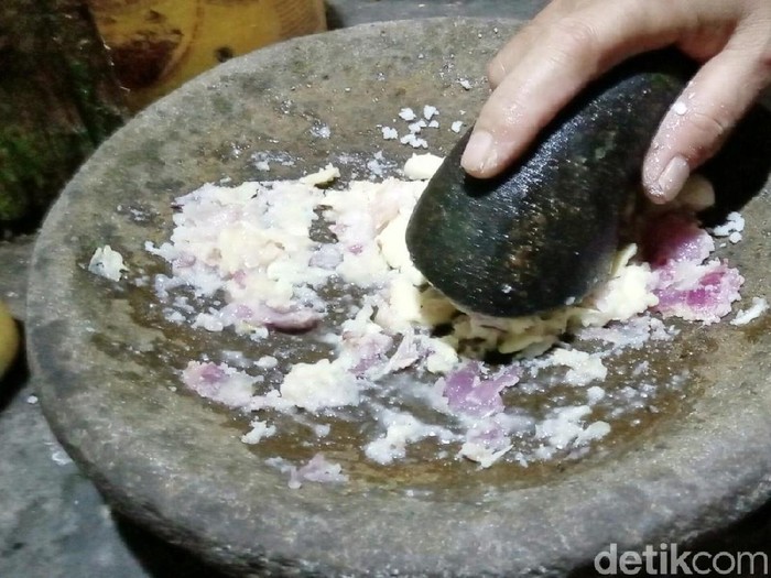 Ini Tahapan Bikin Geblek yang Gurih Renyah Khas Purworejo