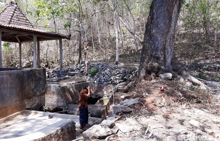 Melihat Sendang Beji yang Tak Pernah Kering Saat Kemarau