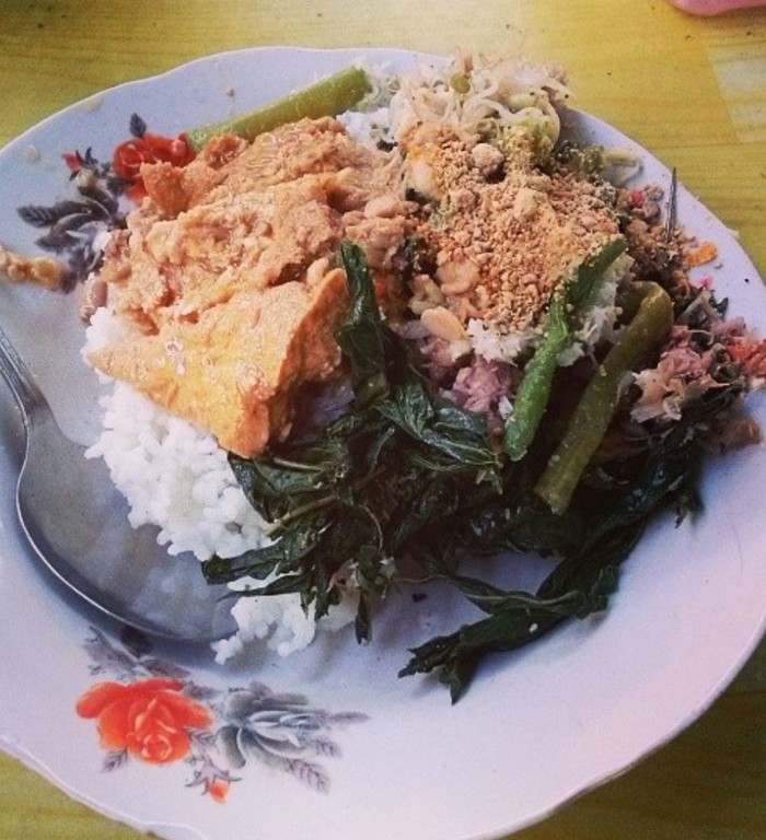 Sedapnya Pecel Letok yang Murah Enak dari Ngawi Buat Sarapan