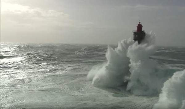 Foto: Mercusuar Paling Tangguh di Dunia