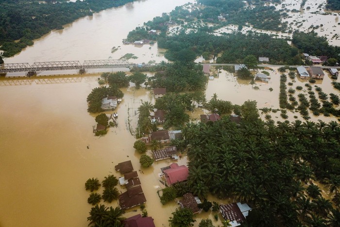 Banjir di Kampar Riau Dilihat dari Udara