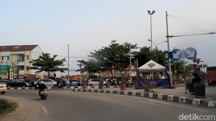 Simpang Macan Lindungan Palembang yang Jadi 'Neraka' bagi Sopir Truk Simpang Macan Lindungan Palembang yang Jadi 'Neraka' bagi Sopir Truk