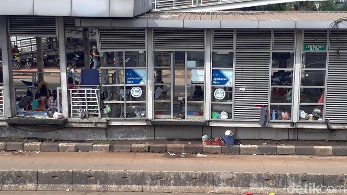 10 Halte TransJ Ini Bakal Ditutup Sementara Selama Revitalisasi