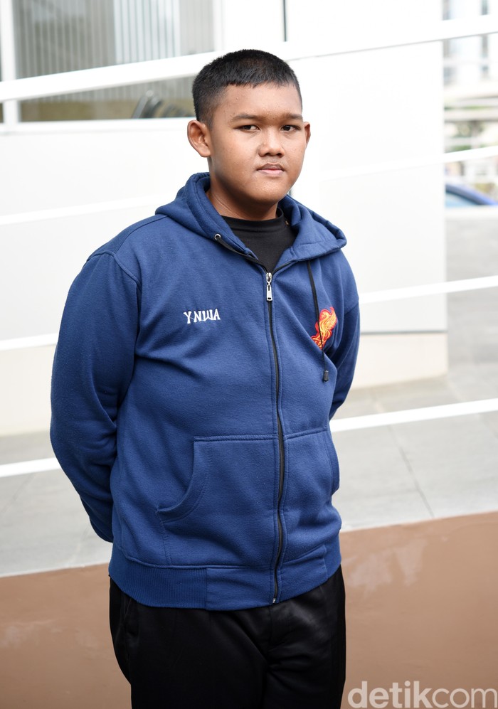 Jadi Inspirasi, Ini Penampilan Arya Permana Usai Turun 109 Kg - Foto 6 Jadi Inspirasi, Ini Penampilan Arya Permana Usai Turun 109 Kg - Foto 6