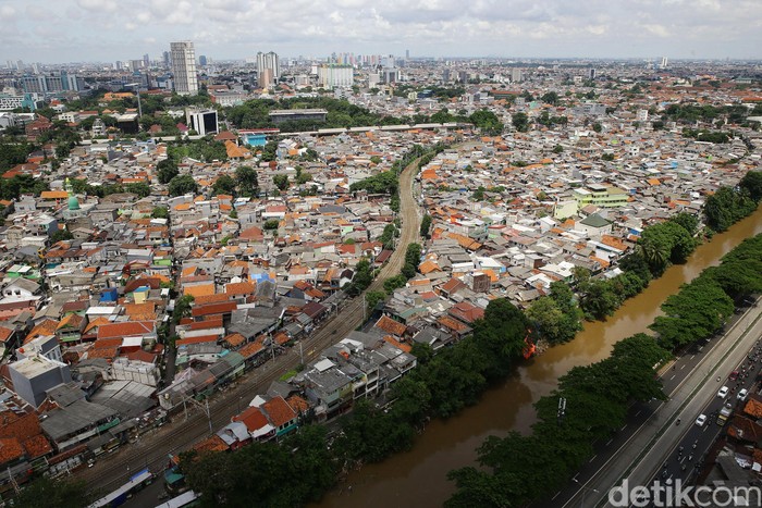Potret Kepadatan Penduduk di DKI Jakarta