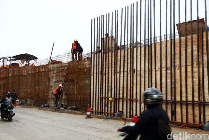 Melihat Progres Terkini Proyek Flyover Gaplek Pamulang