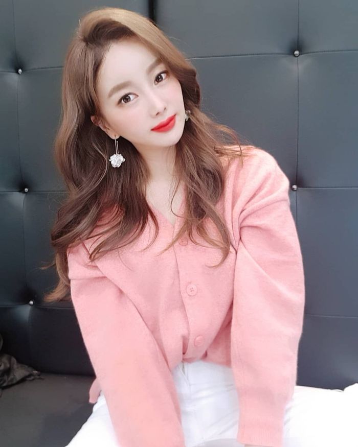 Momen Seru Ssoyoung, Wanita Cantik yang Hobi Mukbang Makanan Ekstrem