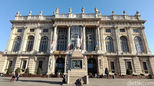 Foto: Cantiknya Kota Tua Turin