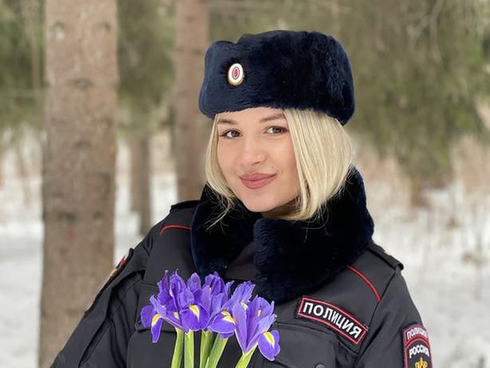 Gelar Kontes Kecantikan untuk Hari Perempuan Sedunia, Tentara Rusia ... Gelar Kontes Kecantikan untuk Hari Perempuan Sedunia, Tentara Rusia ...