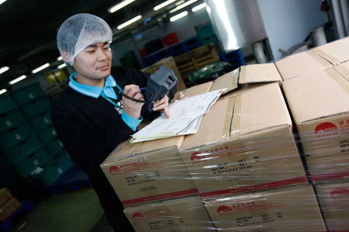 Melihat Kesibukan di Dalam Dapur Pesawat Terbesar di Dunia