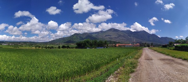 Indahnya Gunung Guntur Garut Pagi Ini