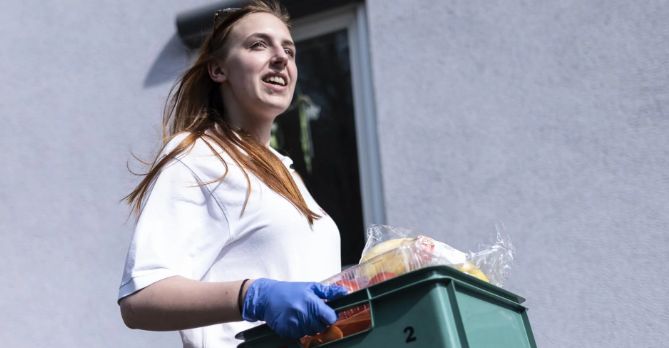 Miris! Aksi Pencurian Makanan Terjadi di Tengah Pandemi Virus Corona Miris! Aksi Pencurian Makanan Terjadi di Tengah Pandemi Virus Corona