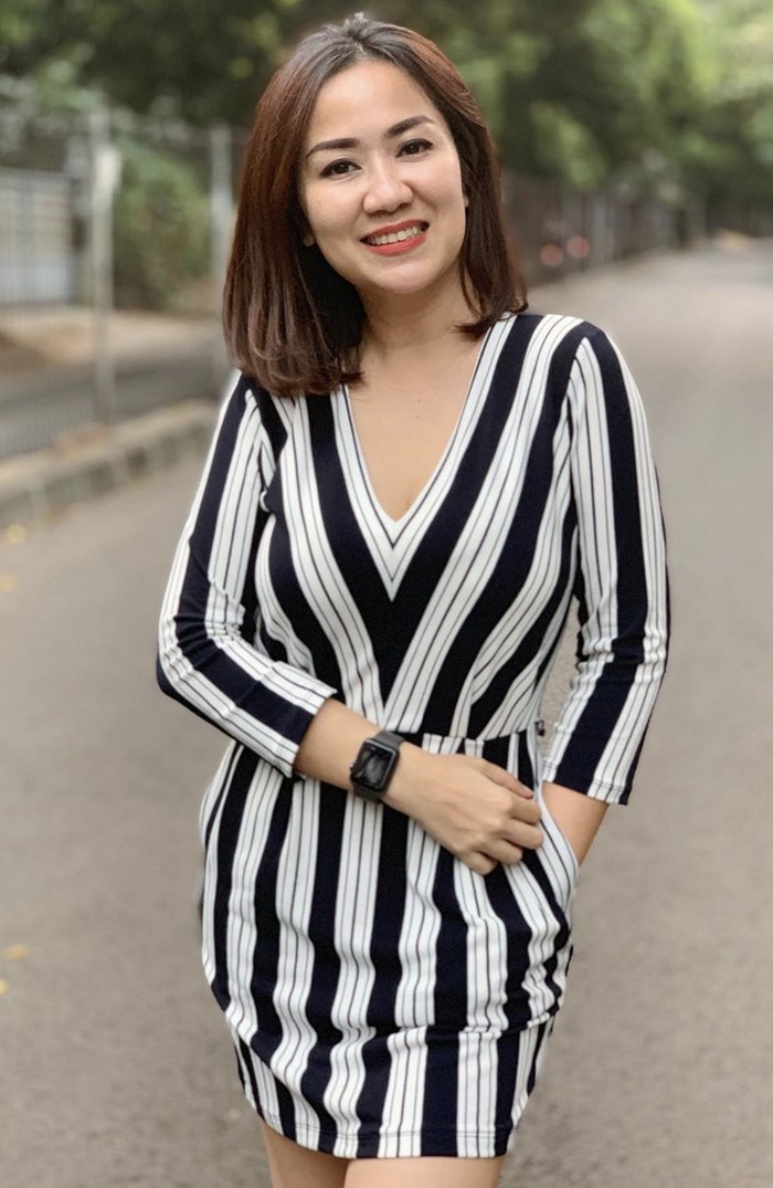 Potret Tante Ernie Saat Lagi Kedinginan