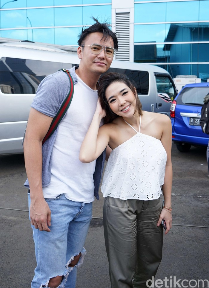 Momen Romantis Gisel dan Wijin yang Kini Sudah Putus