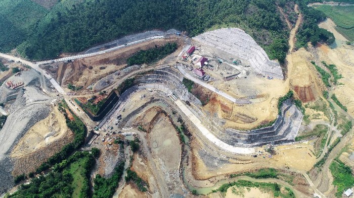 Megah! Penampakan Proyek Bendungan Randugunting dari Udara