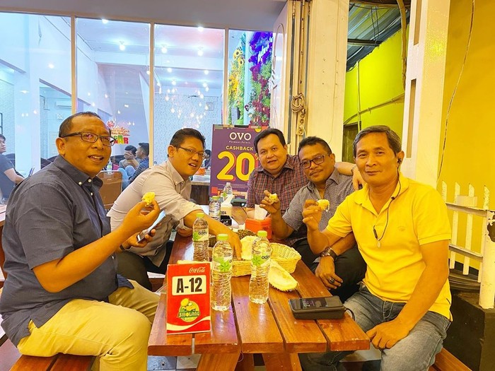 Minola Sebayang, Pengacara Kondang yang Senang Kulineran