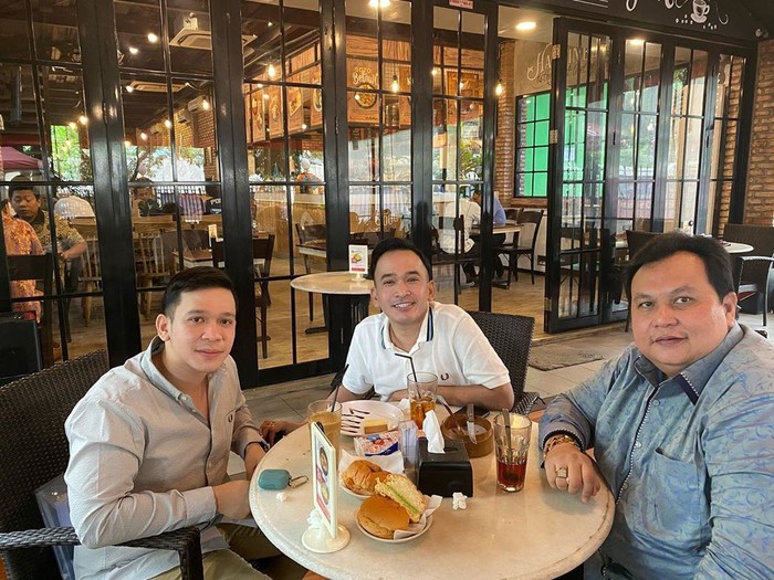 Minola Sebayang, Pengacara Kondang yang Senang Kulineran