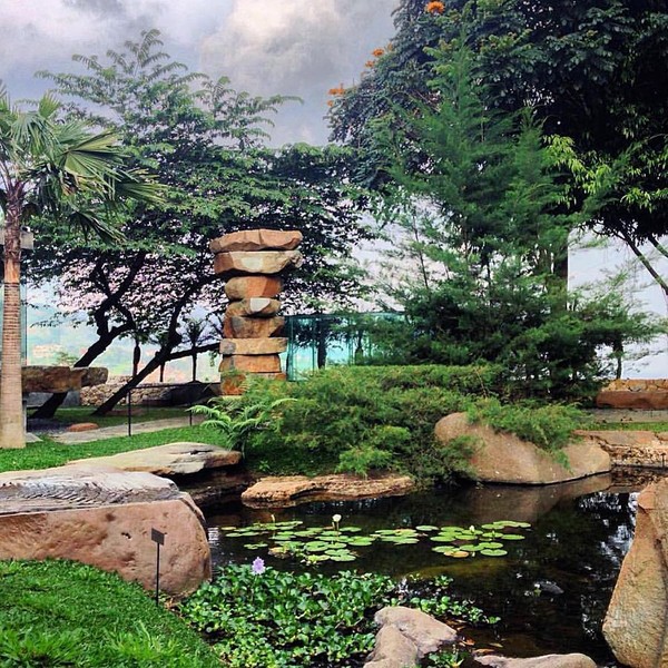 Foto: Wot Batu Bandung, Lokasi Pernikahan Tara Basro