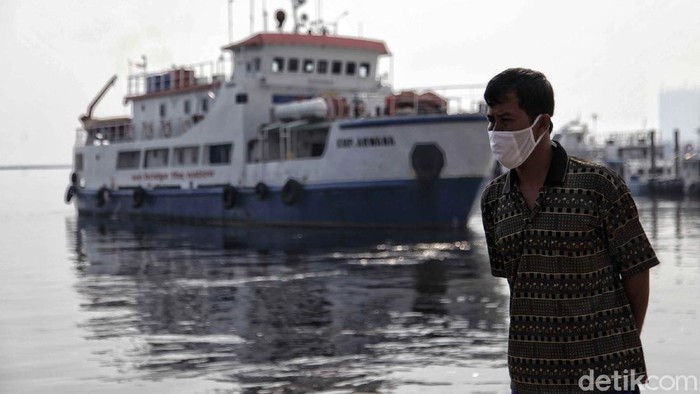 Pelabuhan Kali Adem Beroperasi dengan Protokol New Normal