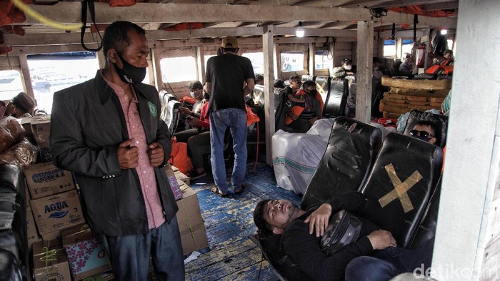 Pelabuhan Kali Adem Beroperasi dengan Protokol New Normal