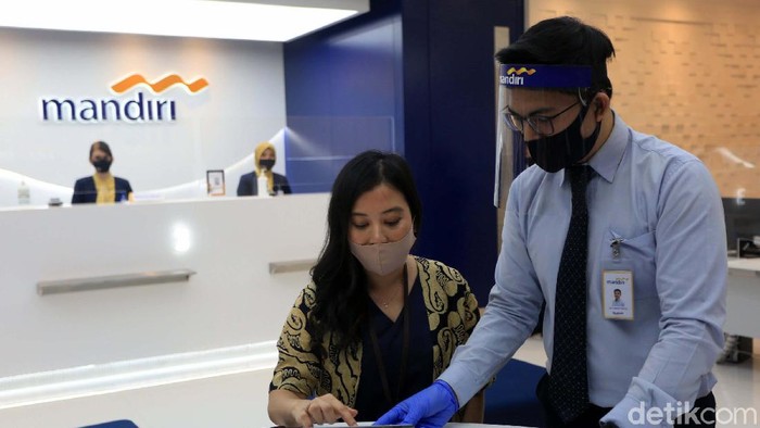 Bank Mandiri Buka Kantor Edu-Branch