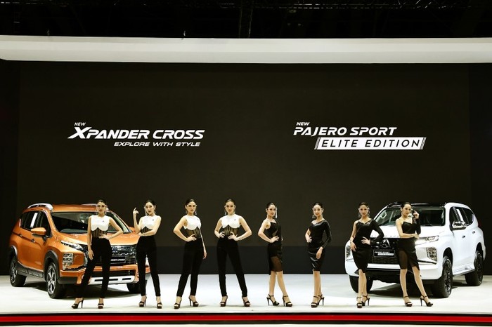Potret SPG Pameran Otomotif Bangkok yang Digelar di Tengah Pandemi
