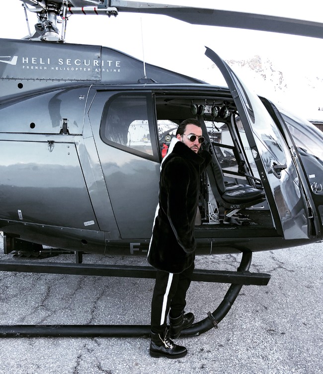 10 Foto Emir Bahadir, Crazy Rich Ganteng Turki dengan Kekayaan Rp 44 M