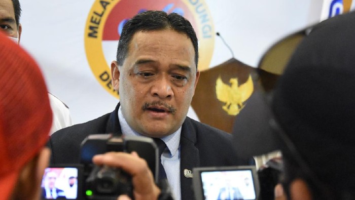 Dihujani Kritik, Benny Rhamdani Klarifikasi soal 'Izin Tempur' ke Jokowi Dihujani Kritik, Benny Rhamdani Klarifikasi soal 'Izin Tempur' ke Jokowi