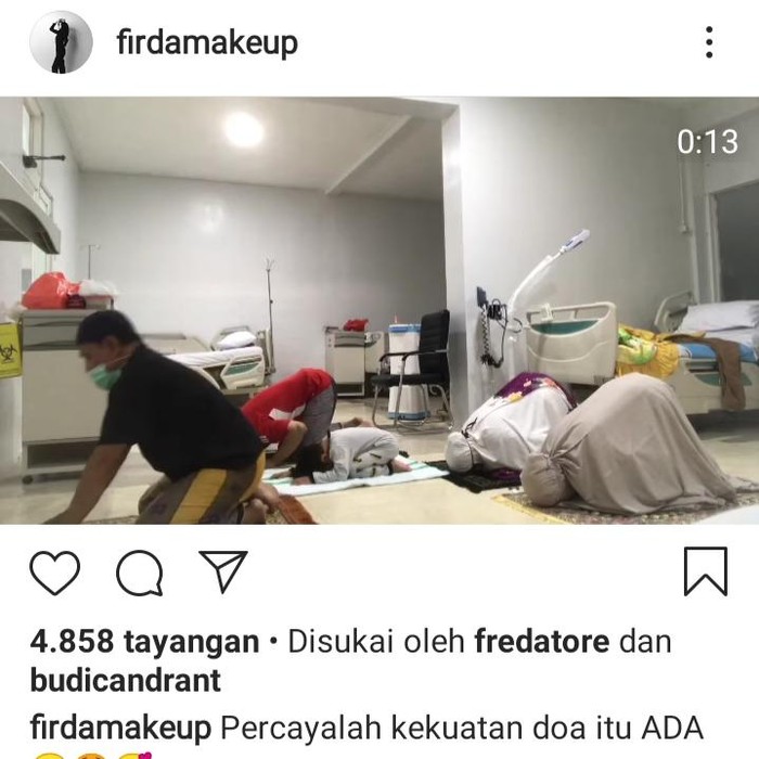Mengapa Pasien Positif COVID-19 Banyuwangi Posting Foto Salat Berjemaah? Mengapa Pasien Positif COVID-19 Banyuwangi Posting Foto Salat Berjemaah?