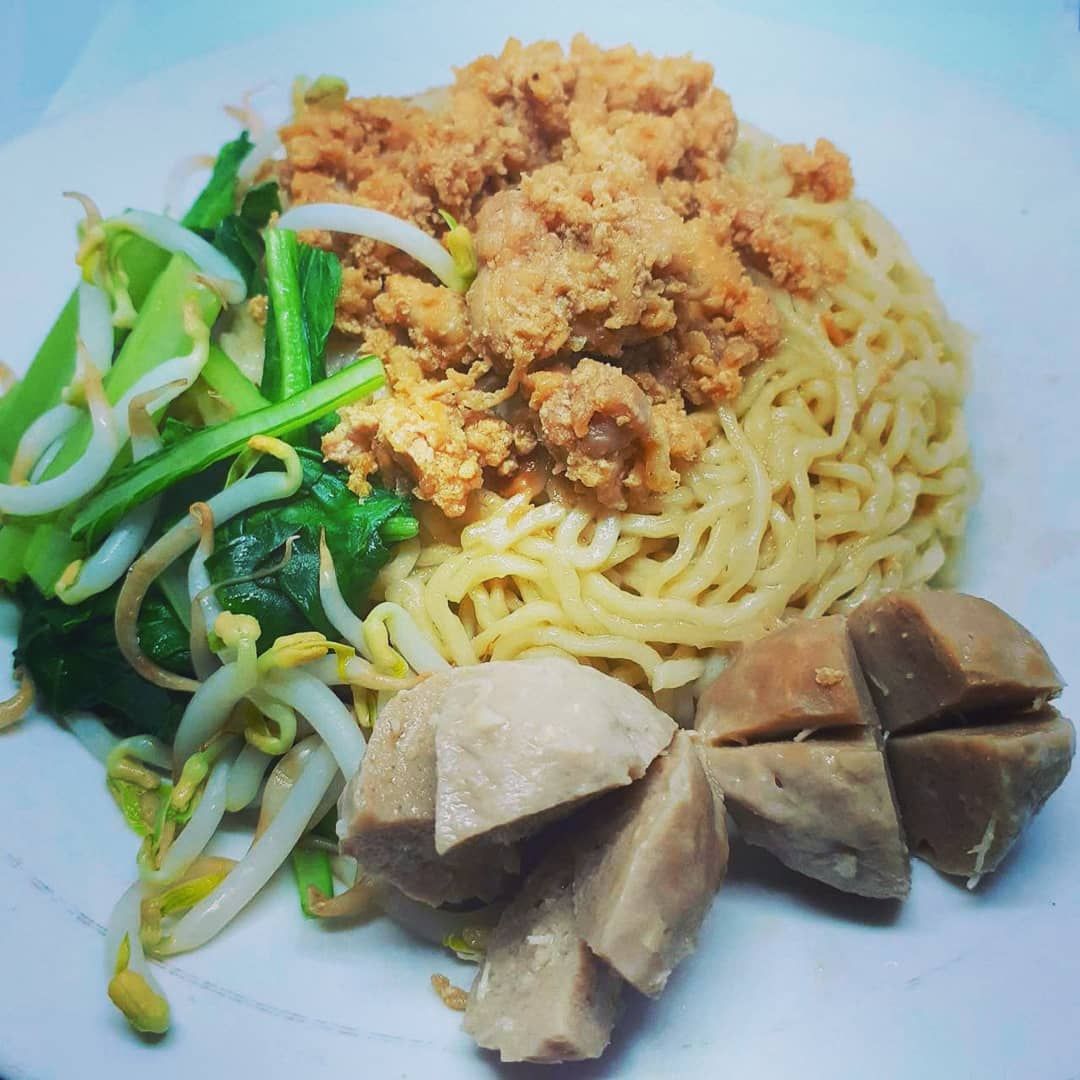5 Tempat Makan Mie Ayam Bangka dan Mie Pelangi 5 Tempat Makan Mie Ayam Bangka dan Mie Pelangi