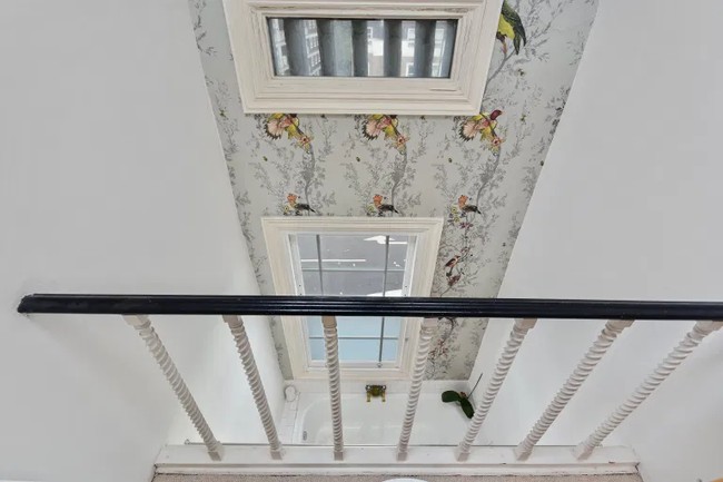 Foto Penampakan Rumah Tersempit di London, Bagian Dalamnya Bikin Kaget