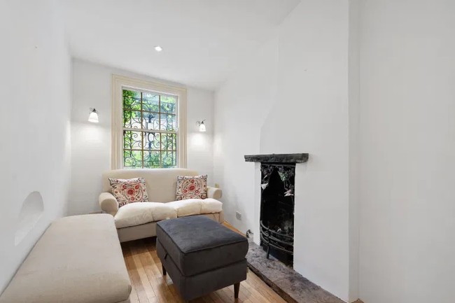 Foto Penampakan Rumah Tersempit di London, Bagian Dalamnya Bikin Kaget