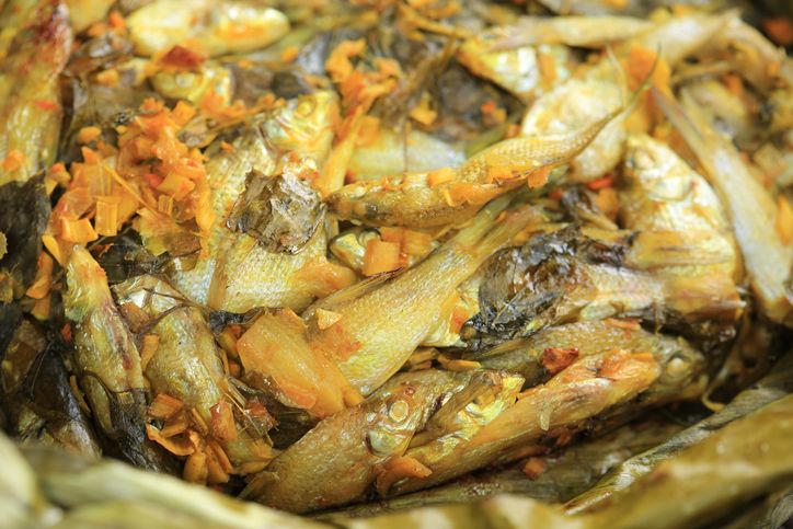 Ikan Wader, Si Mungil yang Kriuk Renyah Jadi Menu Andalan Warung ... Ikan Wader, Si Mungil yang Kriuk Renyah Jadi Menu Andalan Warung ...